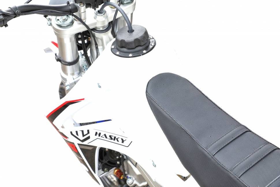 Мотоцикл Hasky F8 450cc 21\18 инжекторный EFI SVOD MSD - купить в г ...