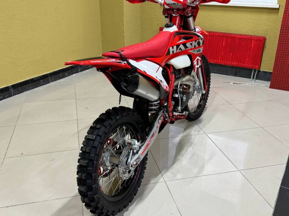 Мотоцикл Hasky V4 Racing (300cc, баланс. вал, 4 клапана) MSD - купить в ...